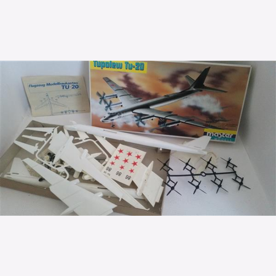Tupolew Tu-20 1:100 Master Modell / Plasticart Neue OVP - Modellbau ...