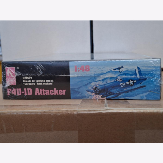 F4U-ID " Ground Attack" Corsair 1:48 HobbyCraft - VDMedien24.de